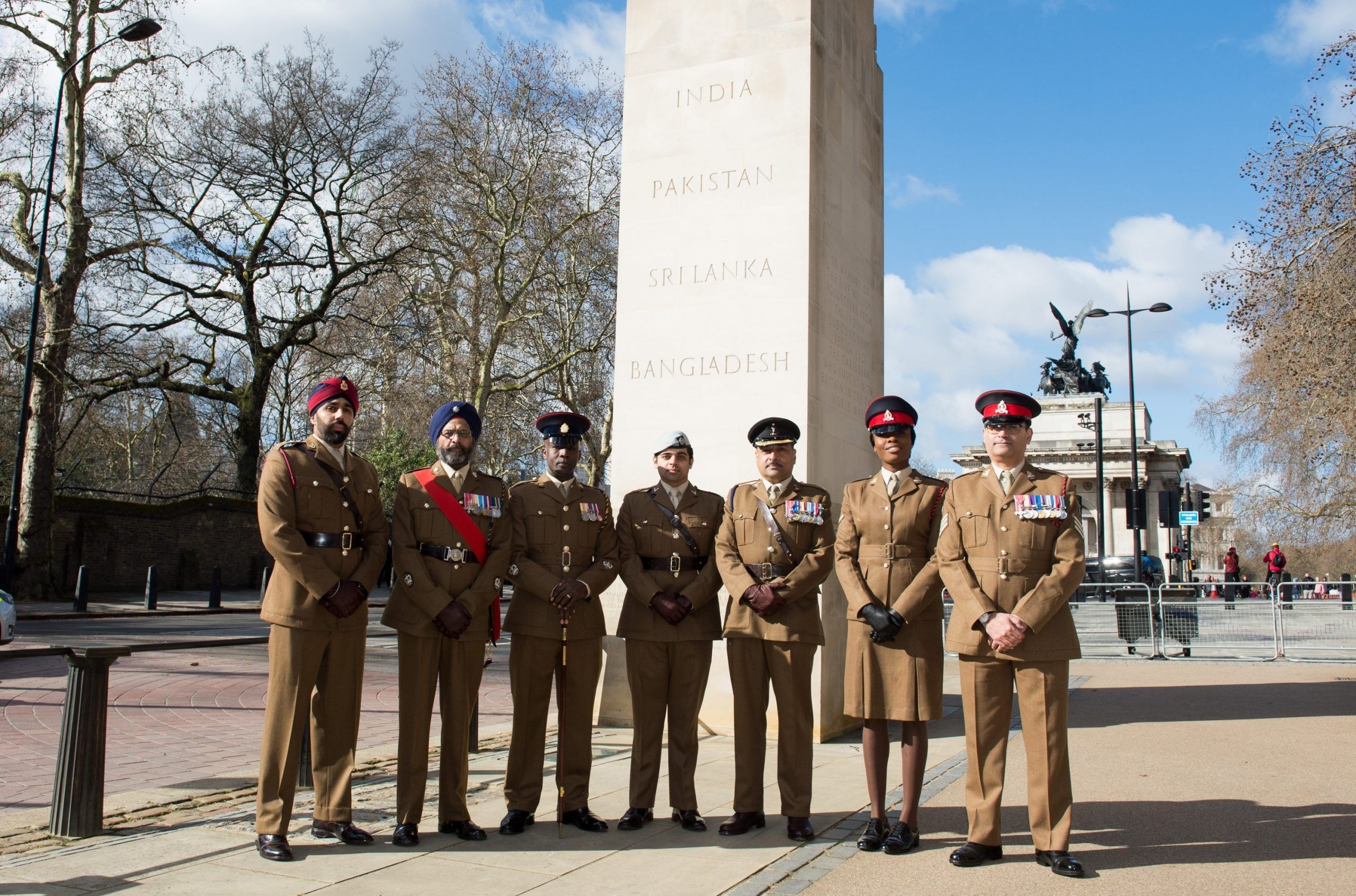 British Army: 'A world of opportunities' - EasternEye