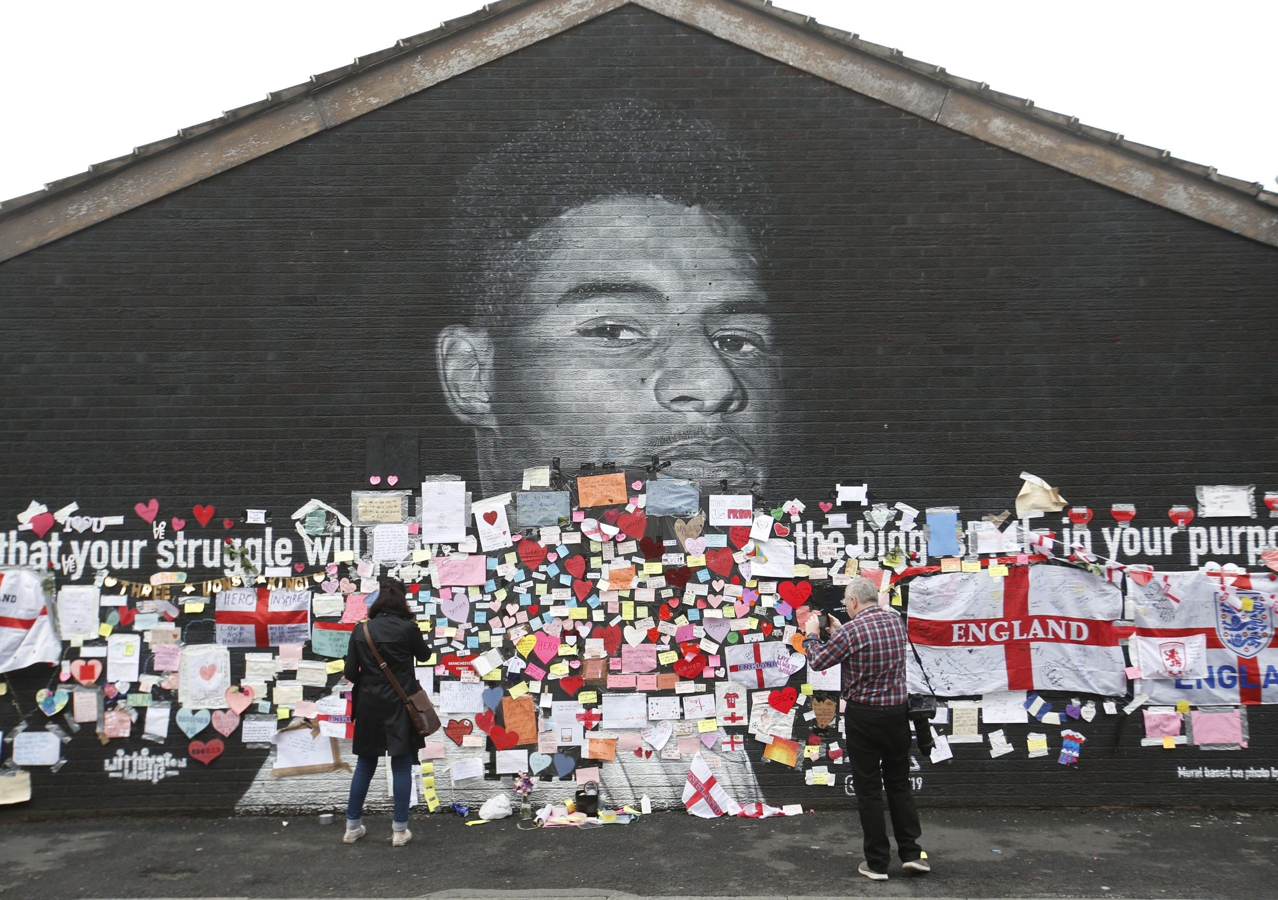Rashford mural vandalism 'not of racial nature', says police - EasternEye