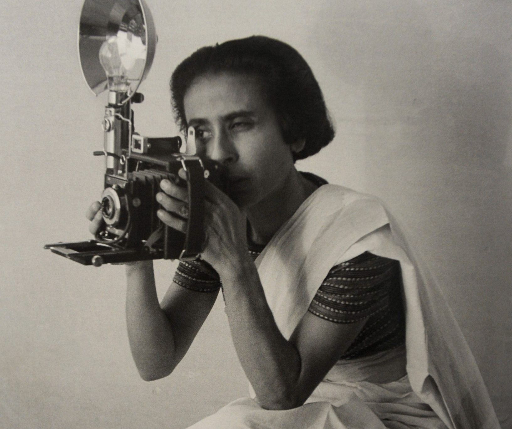 The History Corridor: Homai Vyarawalla - India's 'first lady of the ...