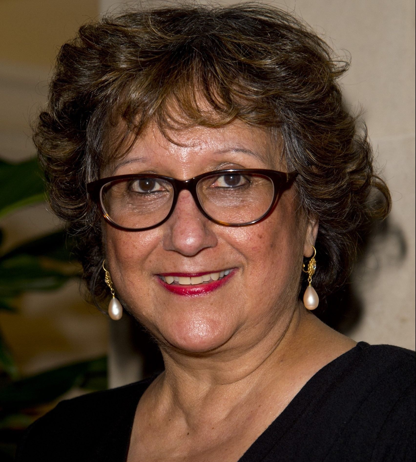 EXCLUSIVE: "I won't let death threats stop me." says Yasmin Alibhai ...