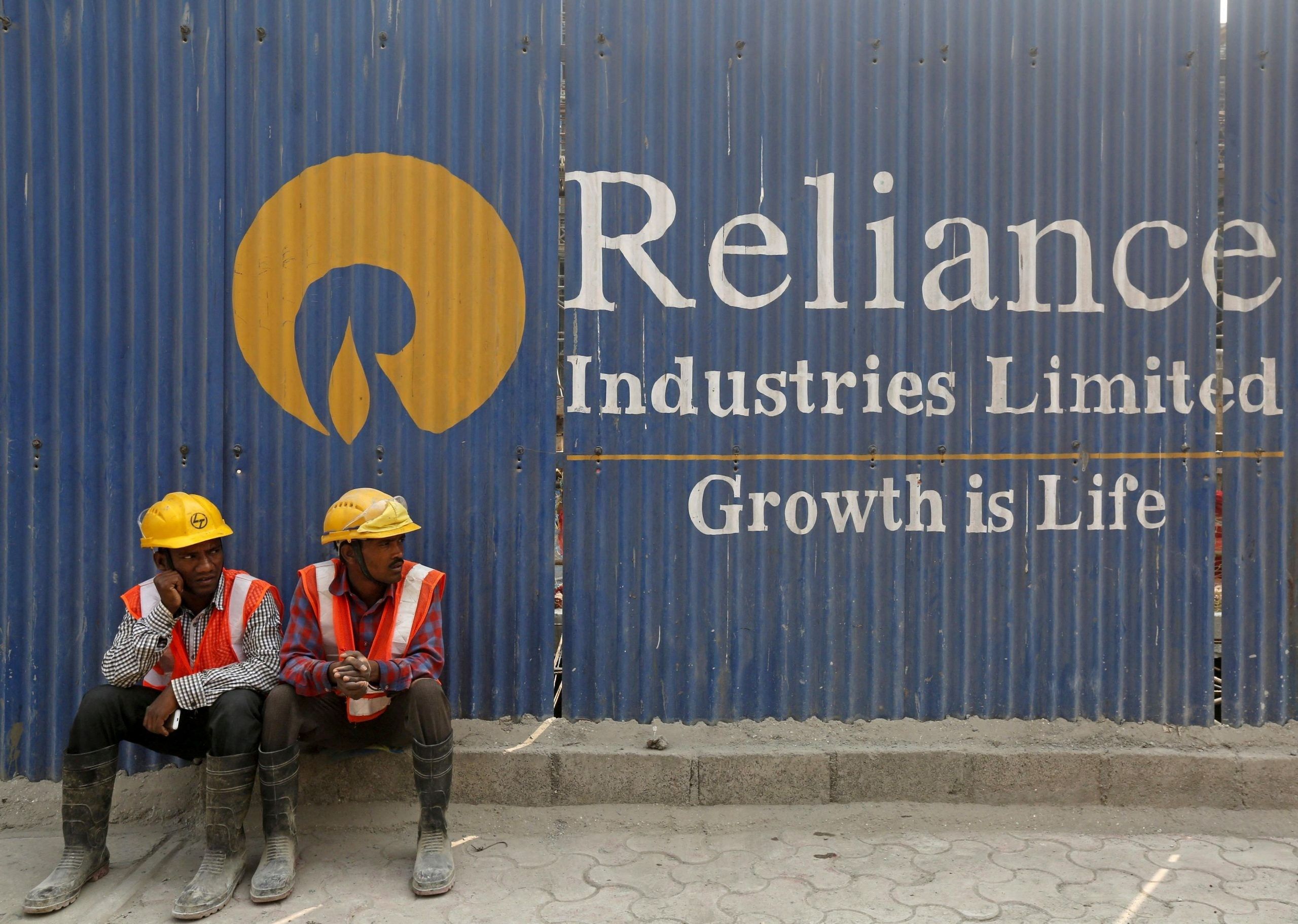 Reliance Industries moves up to 86 on Fortune Global 500 list - EasternEye