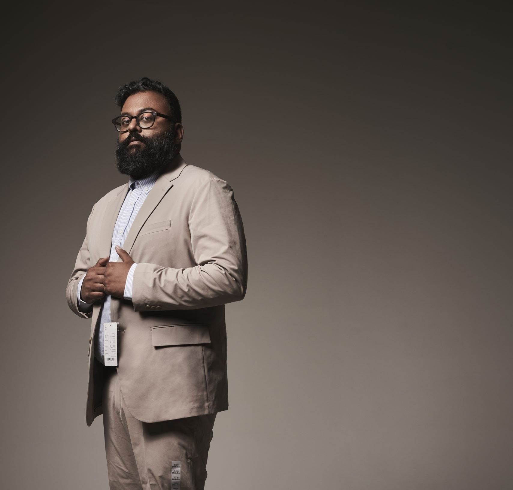 Stand up star Sunil Patel rides Faster Horses into Edinburgh Fringe ...