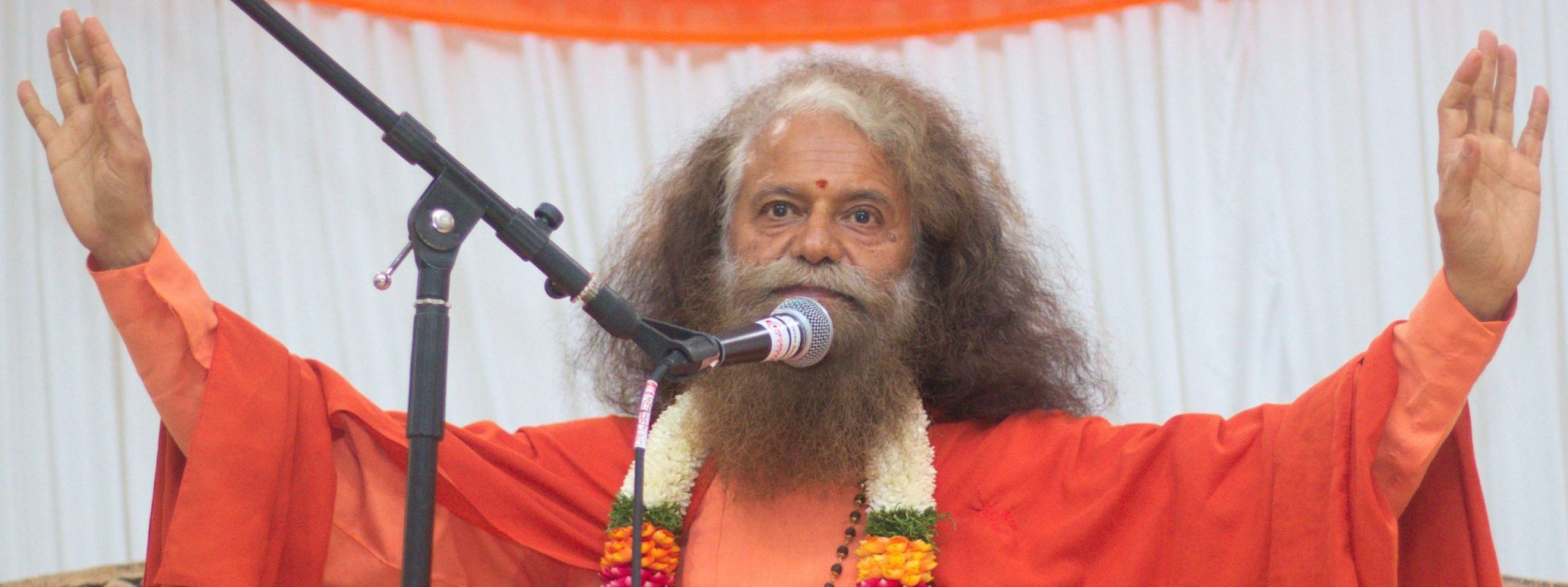 Spiritual leaders offer ‘secrets of happiness’ at London event - EasternEye