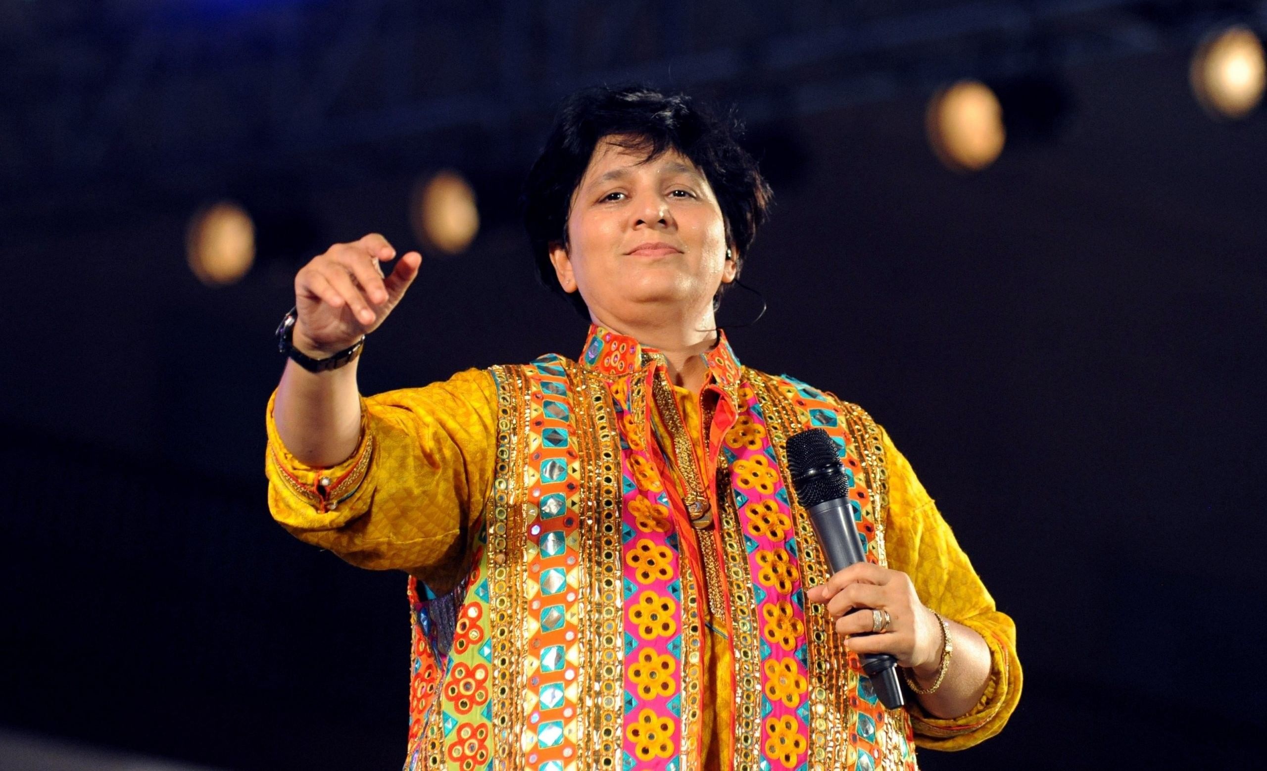 Garba queen Falguni Pathak announces her new Navratri song Vasaladi ...