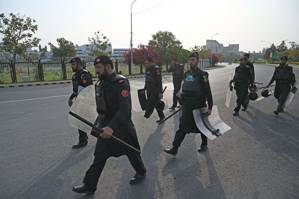 Pakistan makes 'special' security plan for Islamabad amid terror alert ...