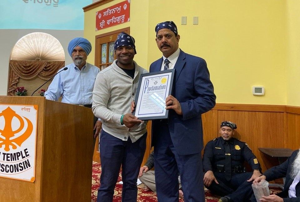 First Indian officer of US’ Milwaukee police retires - EasternEye