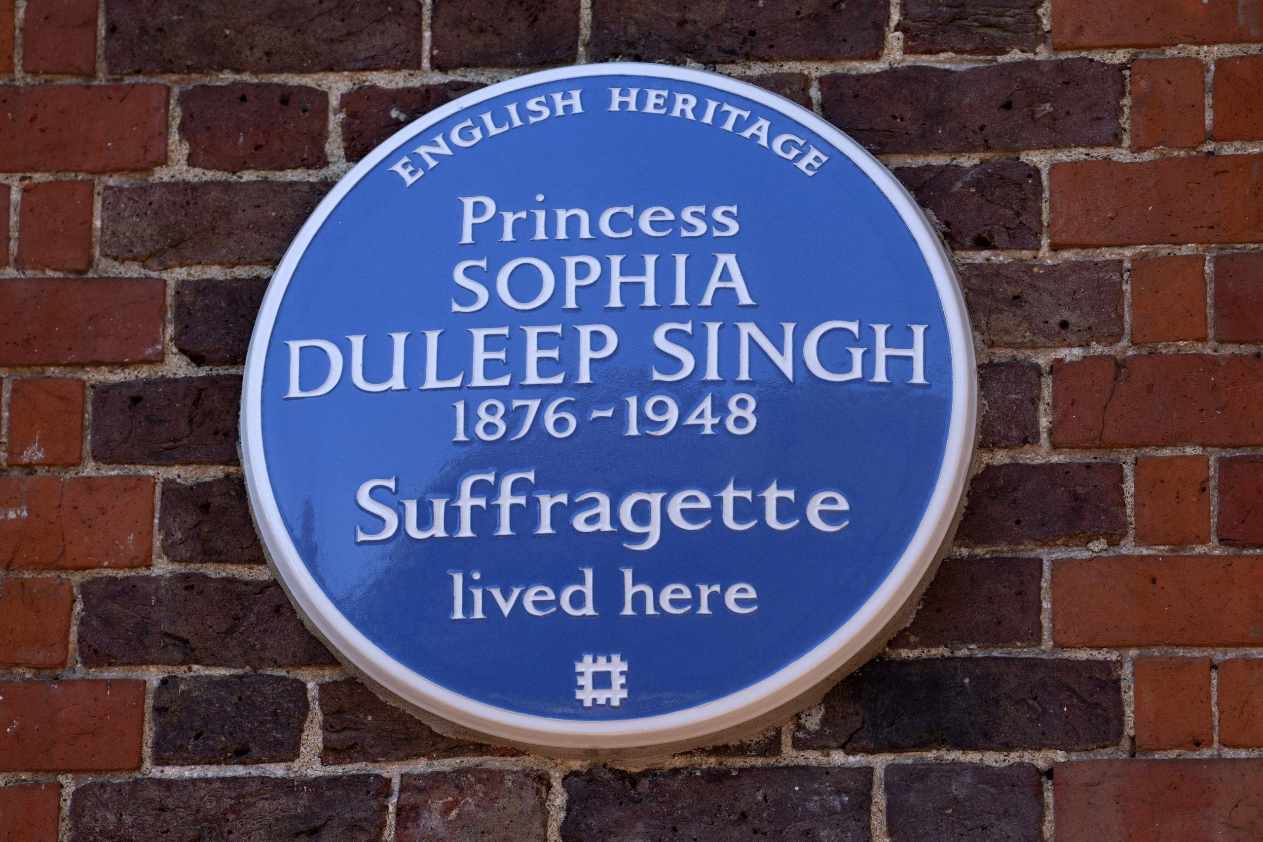 Suffragette Indian princess Sophia Duleep Singh honoured with blue ...