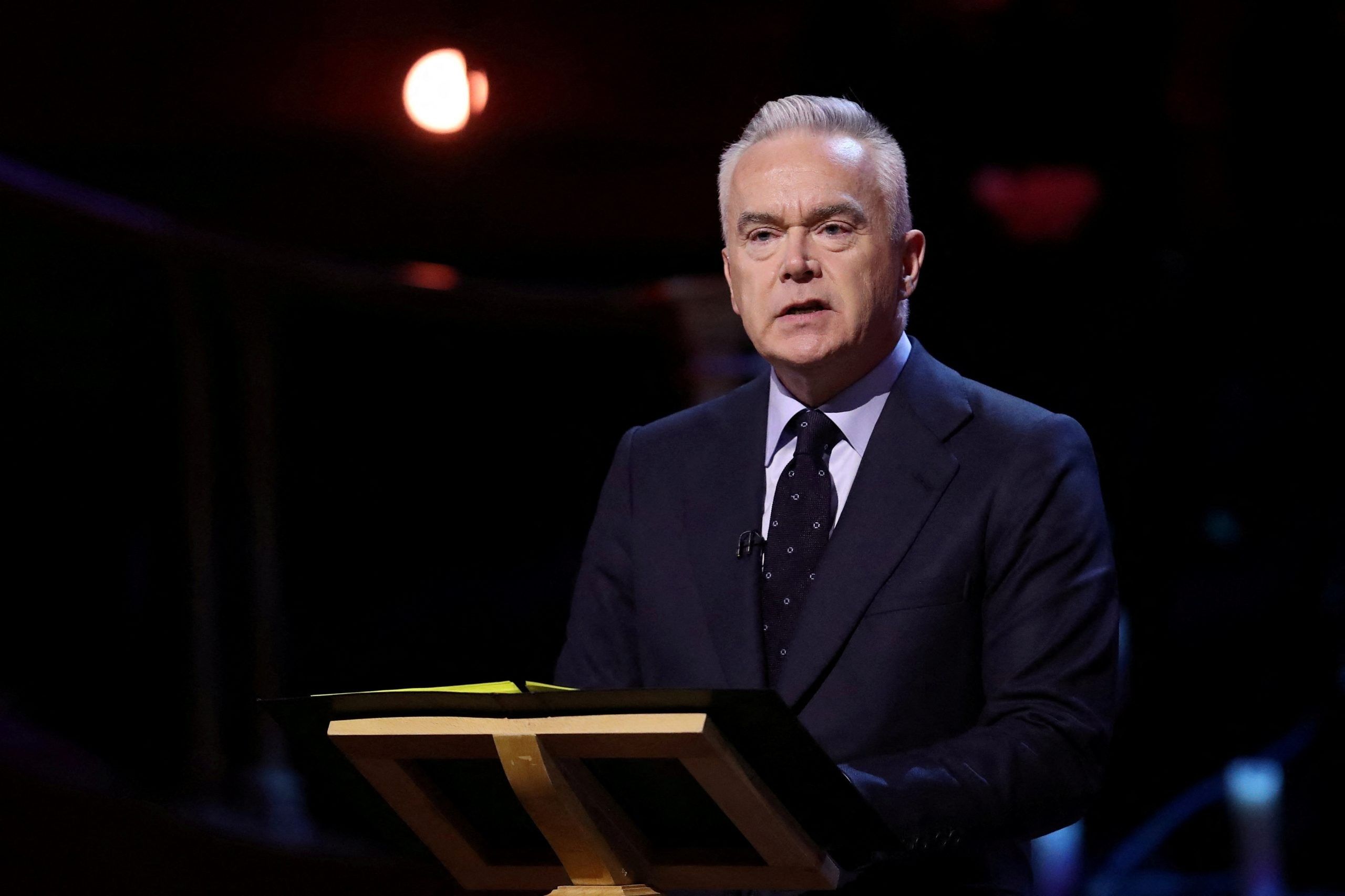Huw Edwards identified as BBC presenter at centre of sex photo scandal - EasternEye