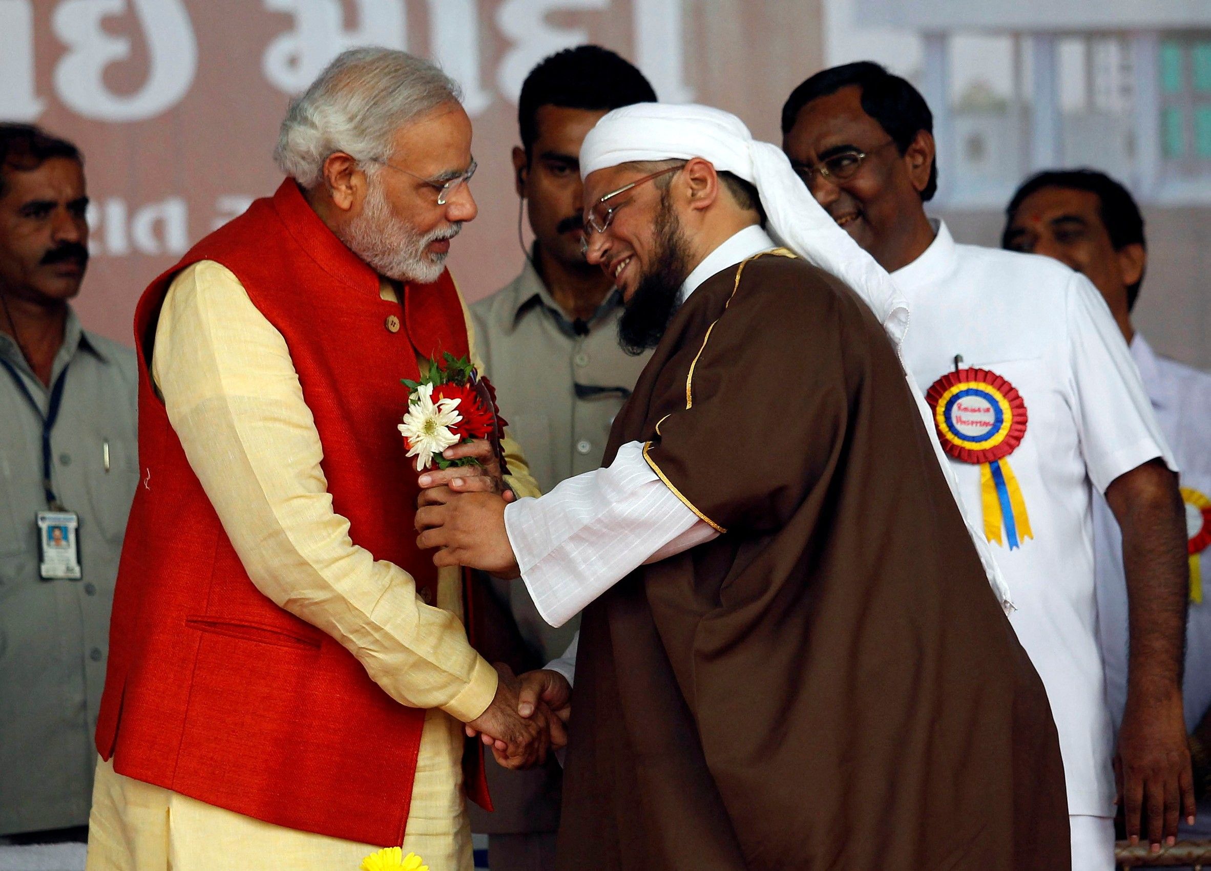 India's BJP enlists 25,000 Muslim community leaders for 2024 election ...