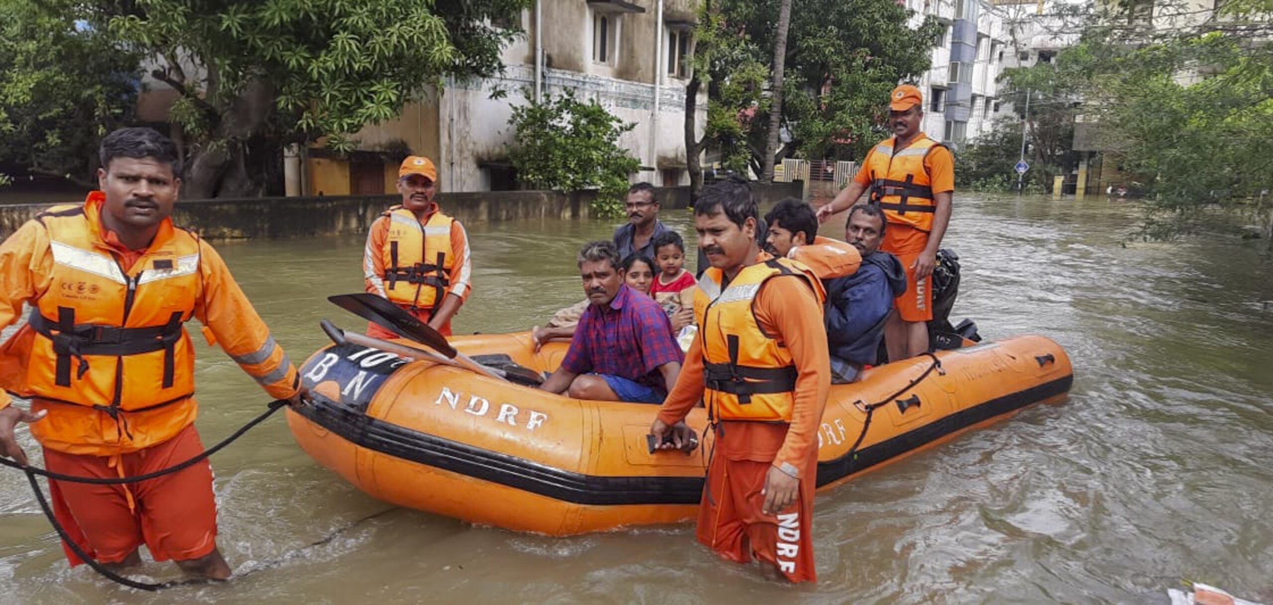 Eight killed as cyclone Michaung hits southeast coast of India - EasternEye