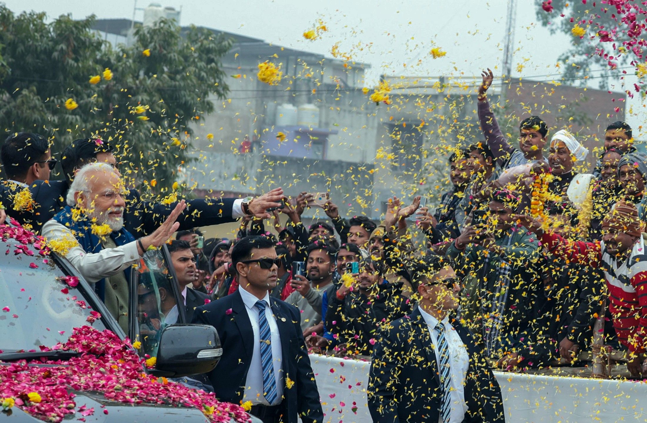 Modi inaugurates transport links for Ayodhya temple - EasternEye