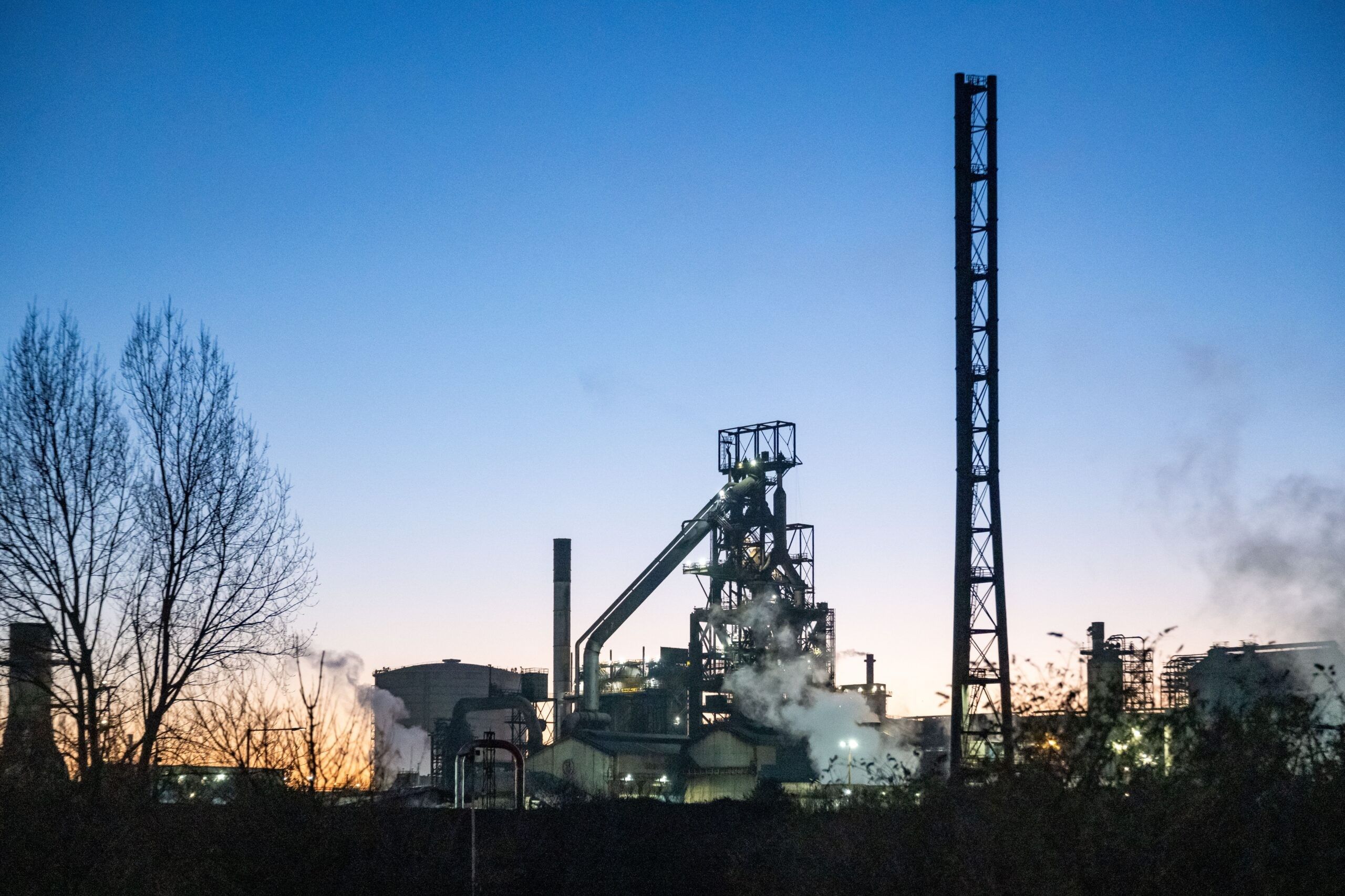 Tata Steel to shut down UK blast furnaces, up to 2,800 job losses ...