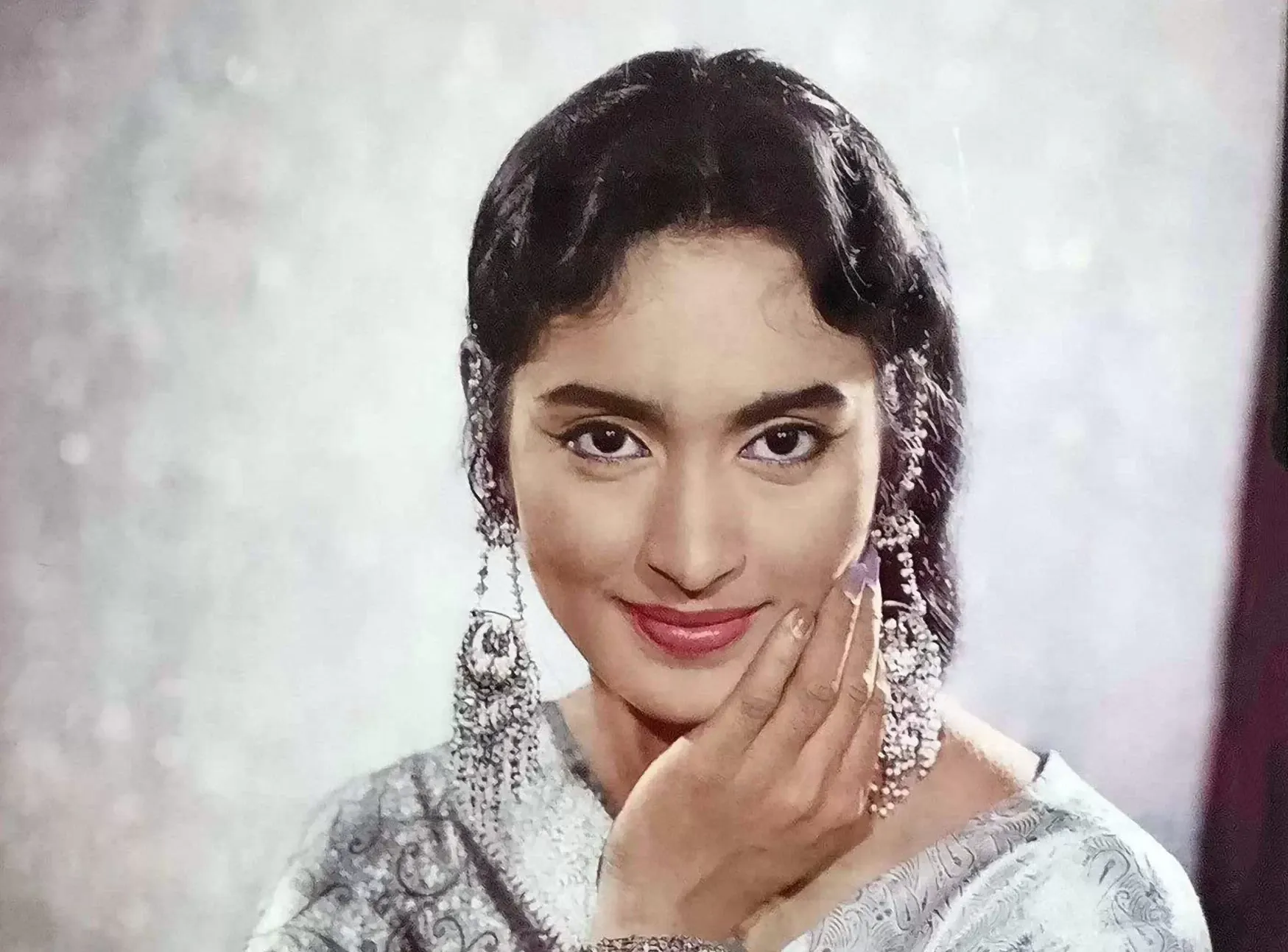 Nutan: Bollywood’s timeless icon - EasternEye