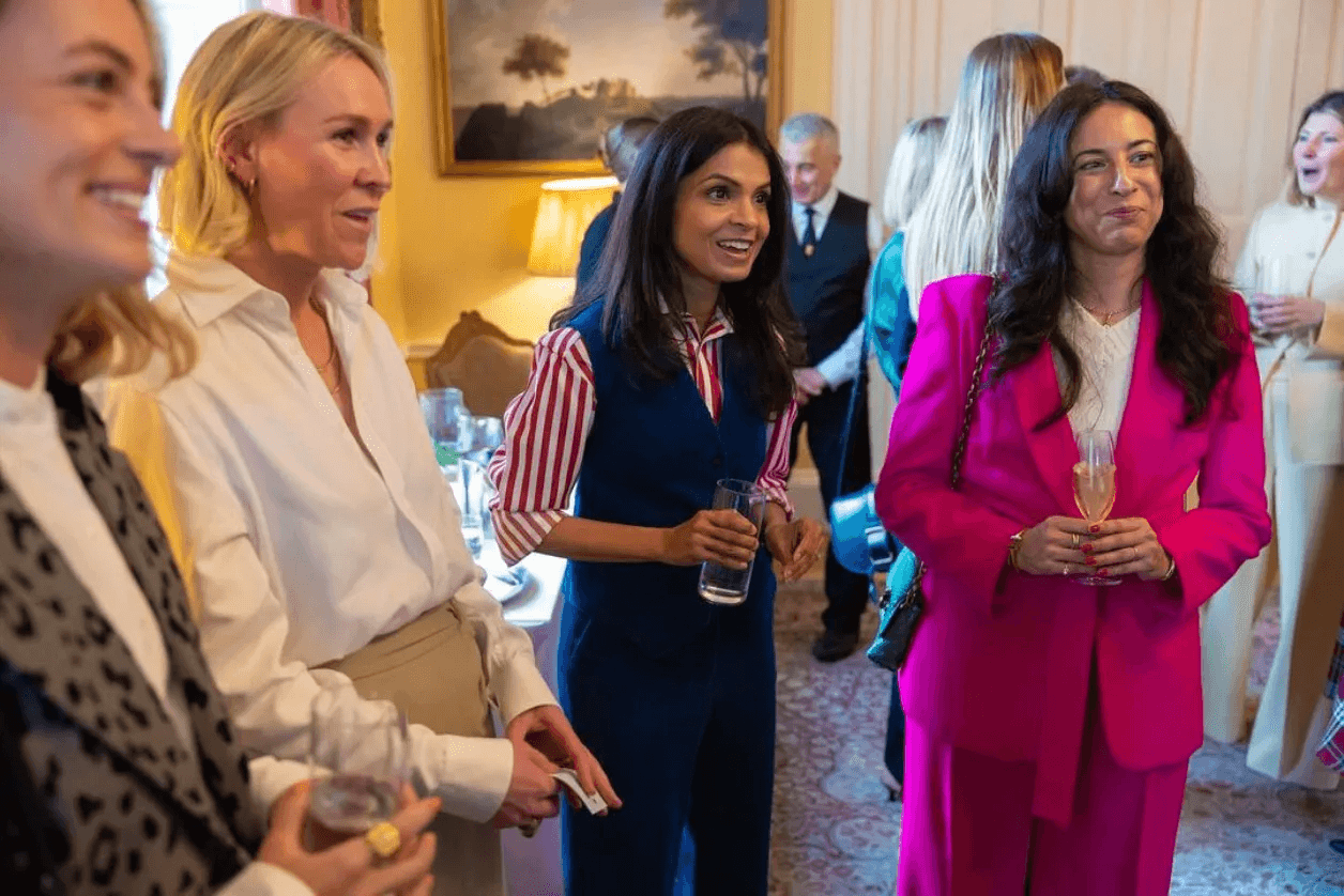 Akshata Murty wears suit by Samantha Cameron - EasternEye