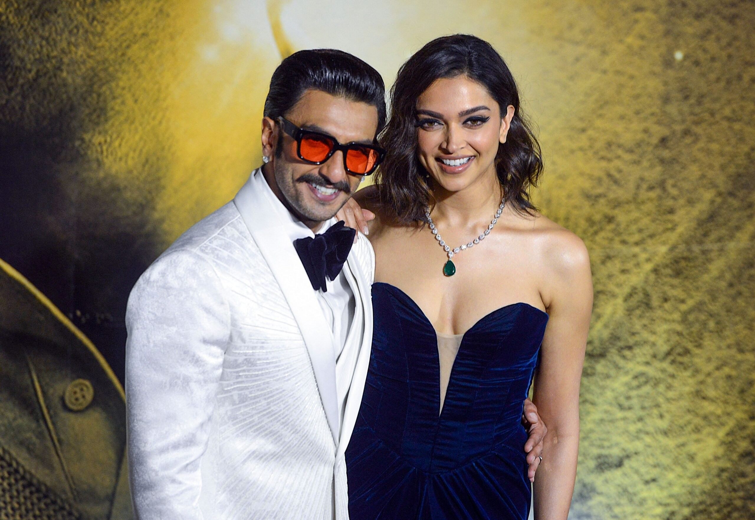 Deepika Padukone, Ranveer Singh announce pregnancy - EasternEye