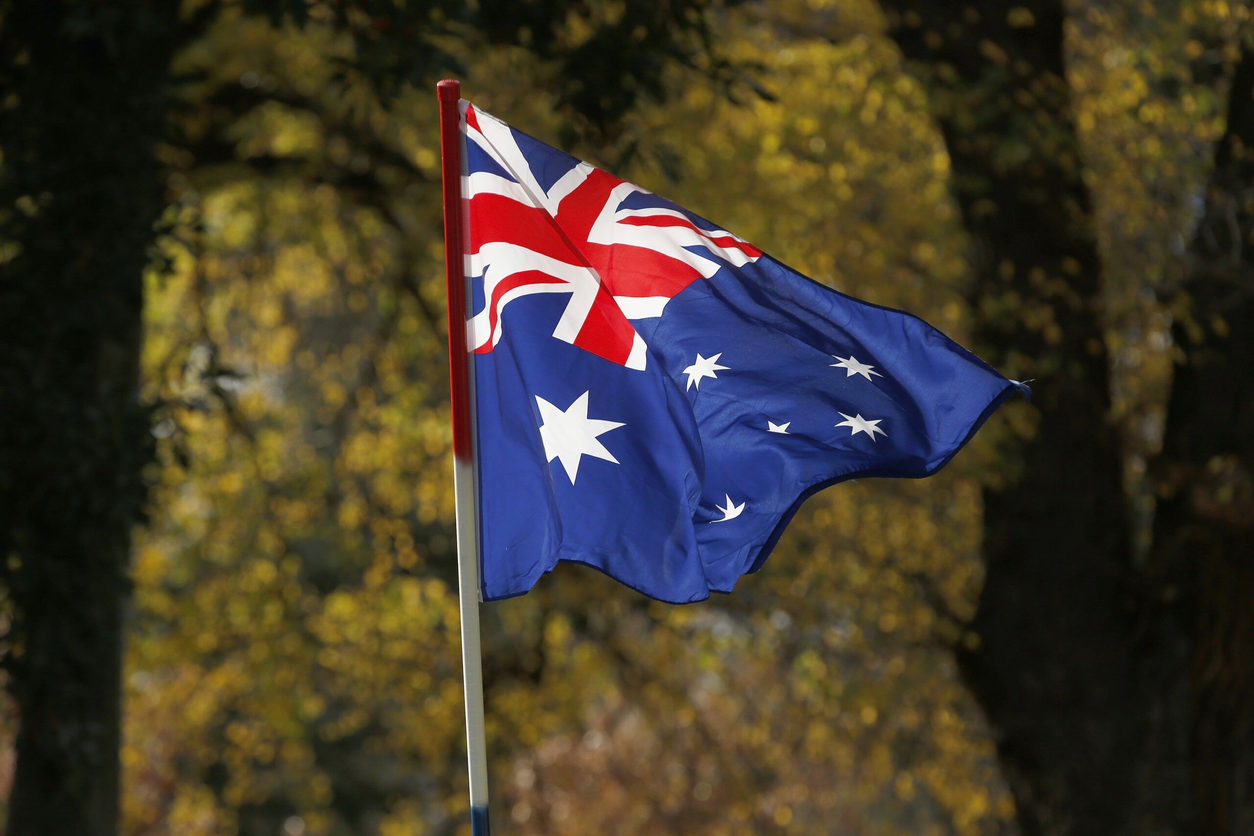 Arrival of south Asian migrants on board boat sparks row in Australia ...