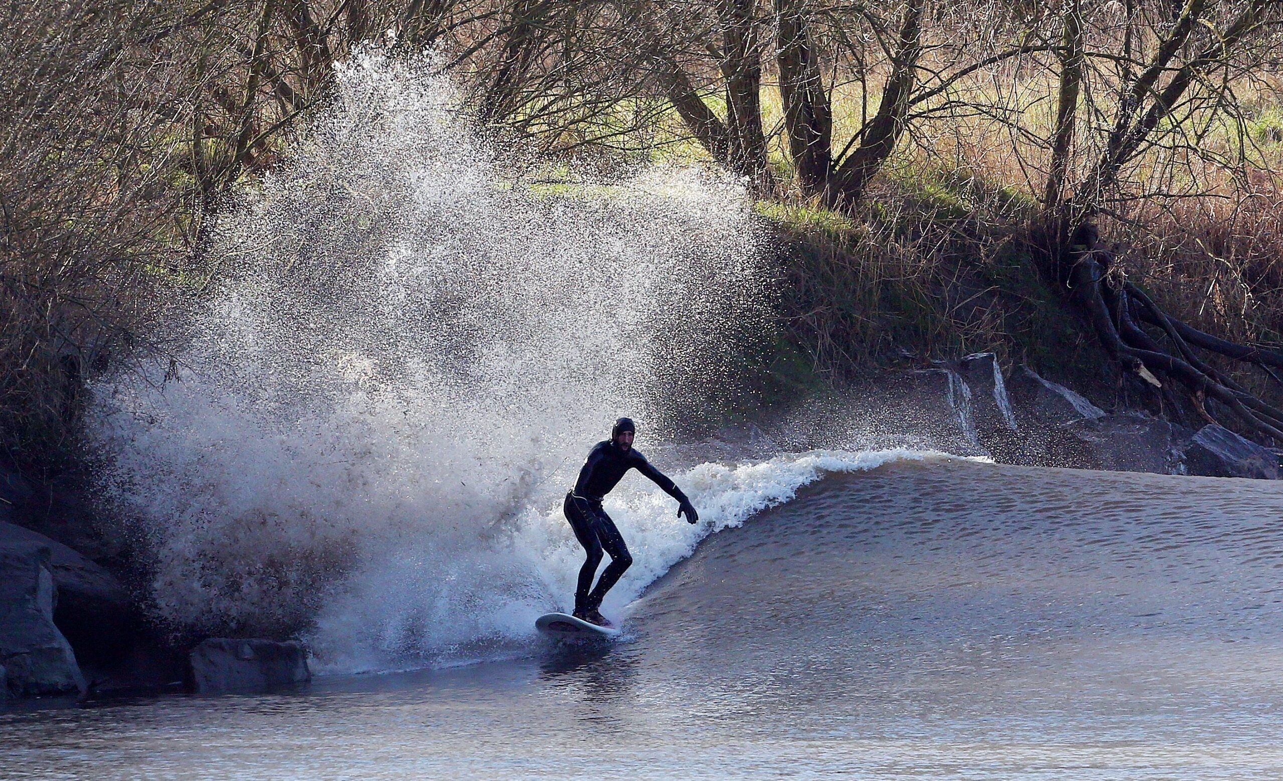 Surfing the tides, thrilling tale of the Severn Bore phenomenon ...