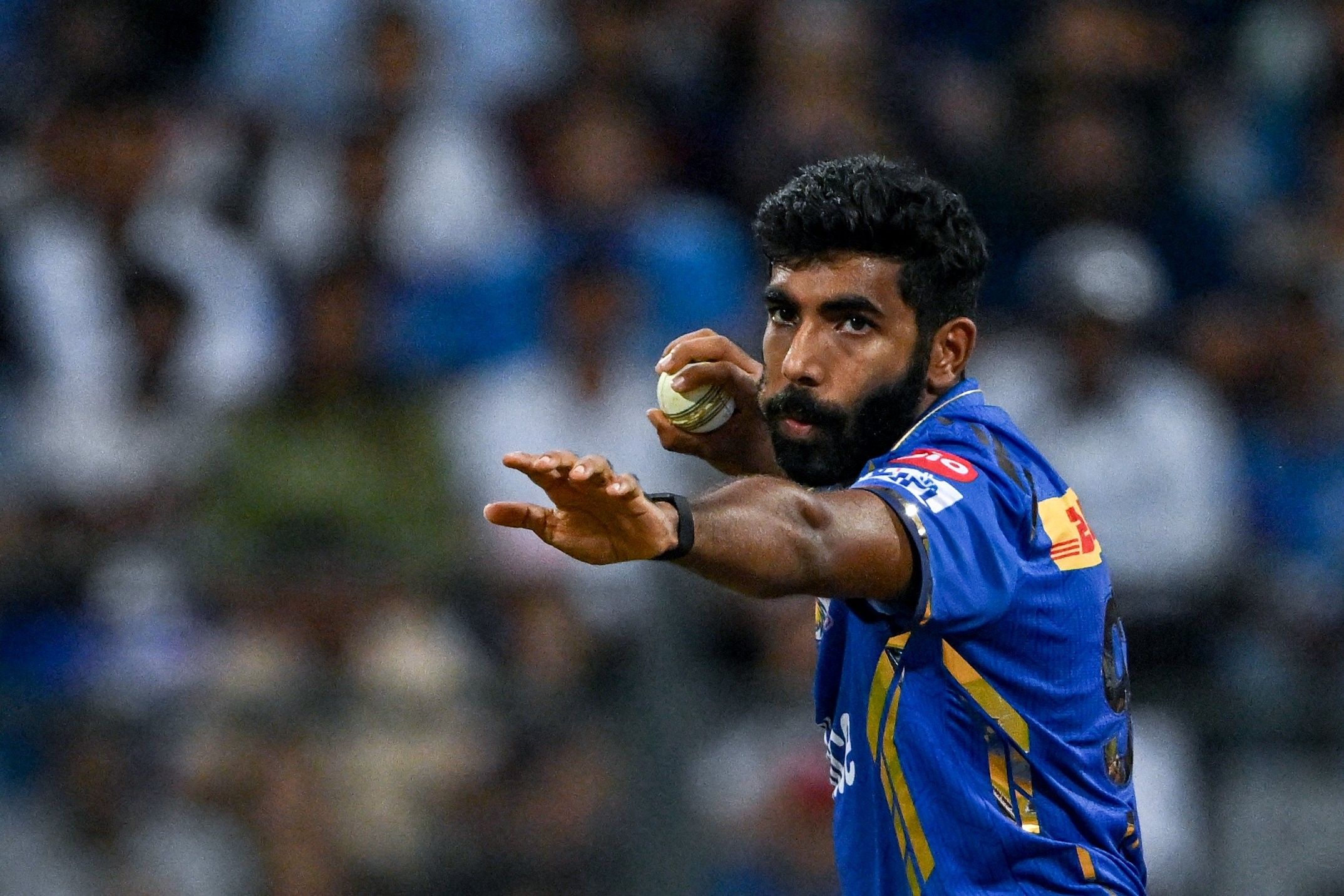 Bumrah's five-for takes Mumbai to 5-wicket win over Bengaluru - EasternEye