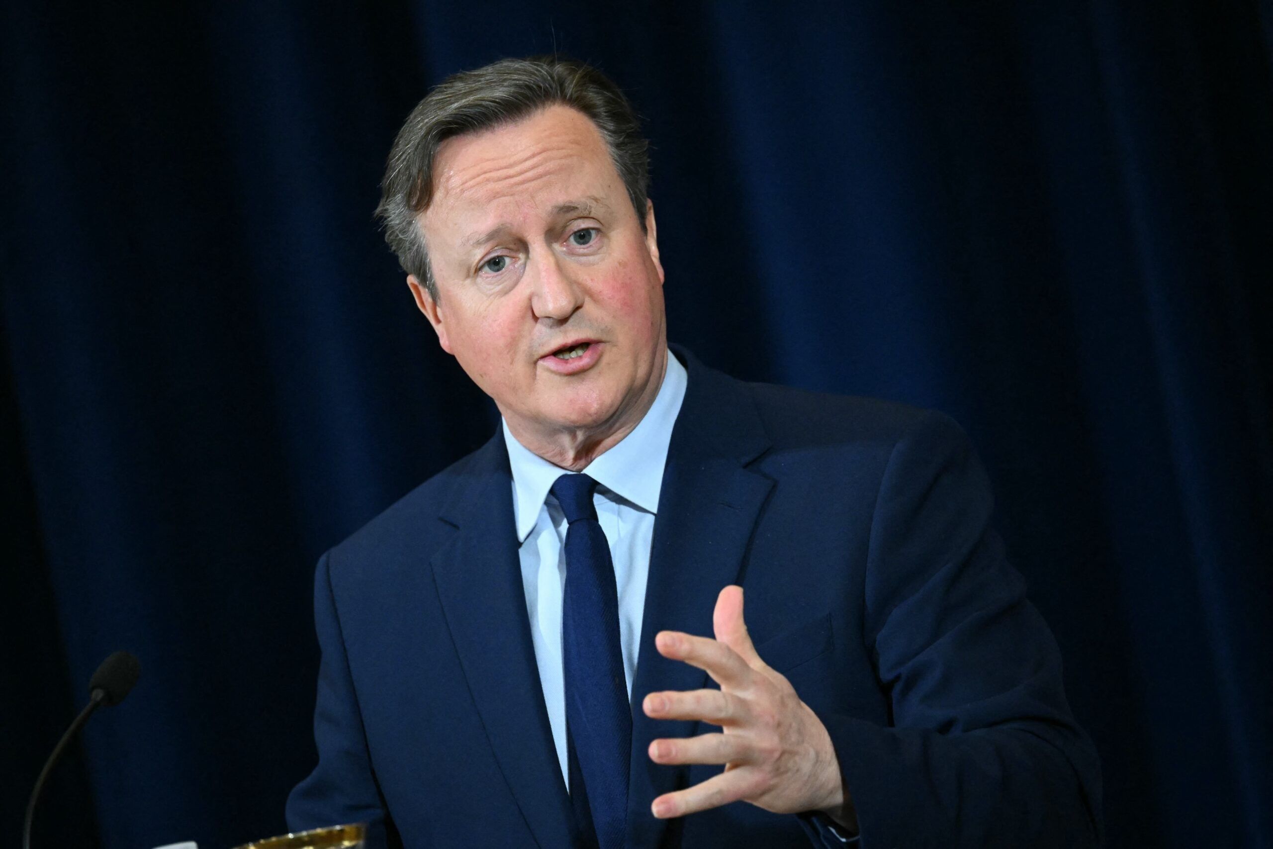 David Cameron calls for new G7 sanctions on Iran - EasternEye