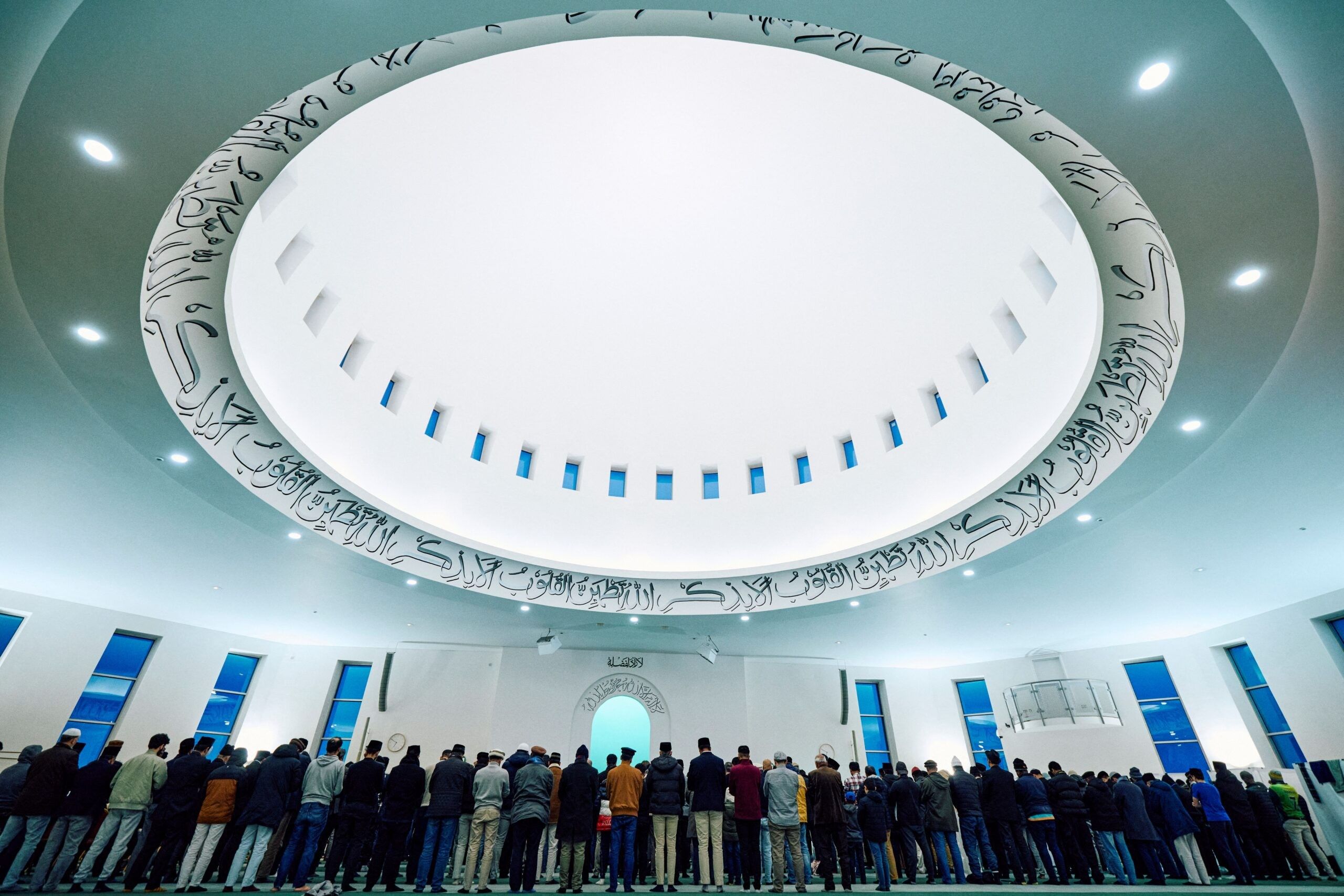 Muslim donations surge amid cost of living crisis - EasternEye