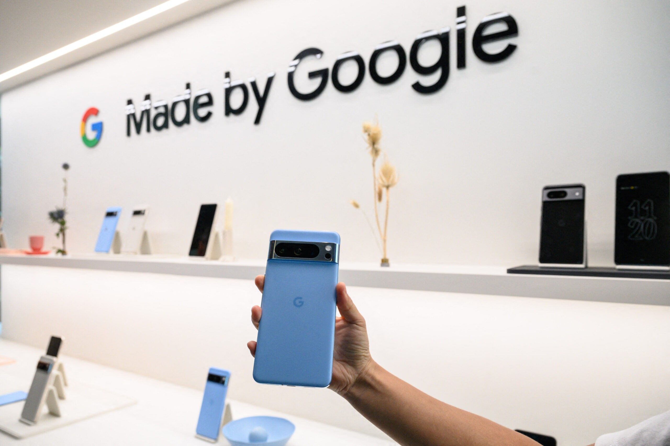 Google teams up with Foxconn to manufacture Pixel phones in India ...