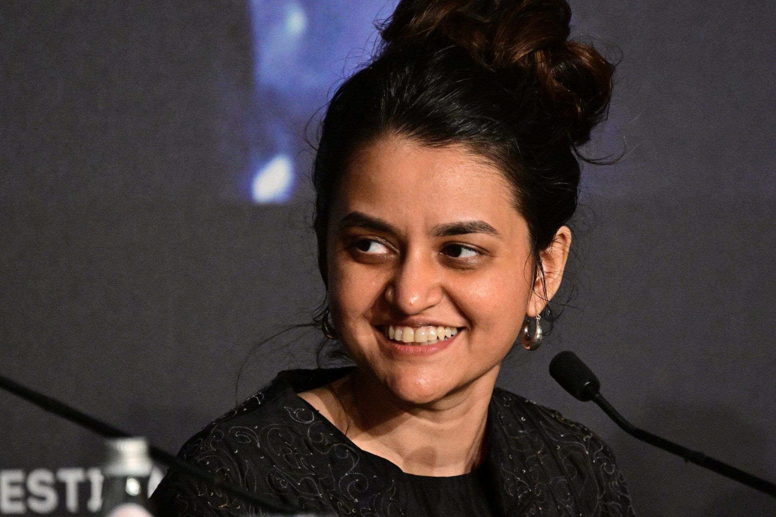 His Excellency Dr Mugheer Khamis Al Khaili visits BAPS, Abu Dhabi ...