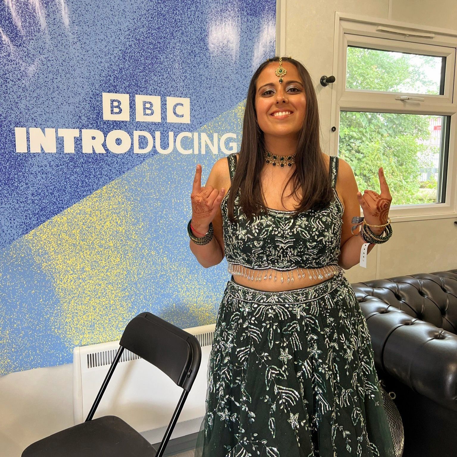Maya Lakhani's rocking Glastonbury ride - EasternEye