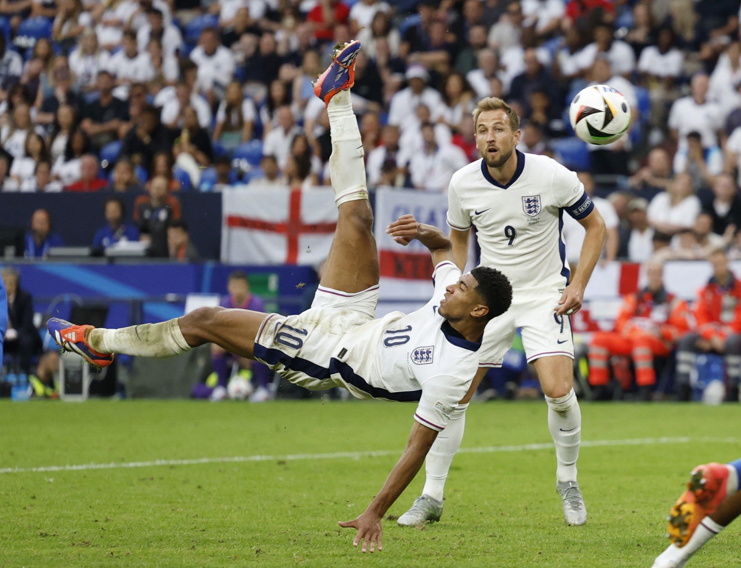 Bellingham, Kane rescue England from Euro exit - EasternEye