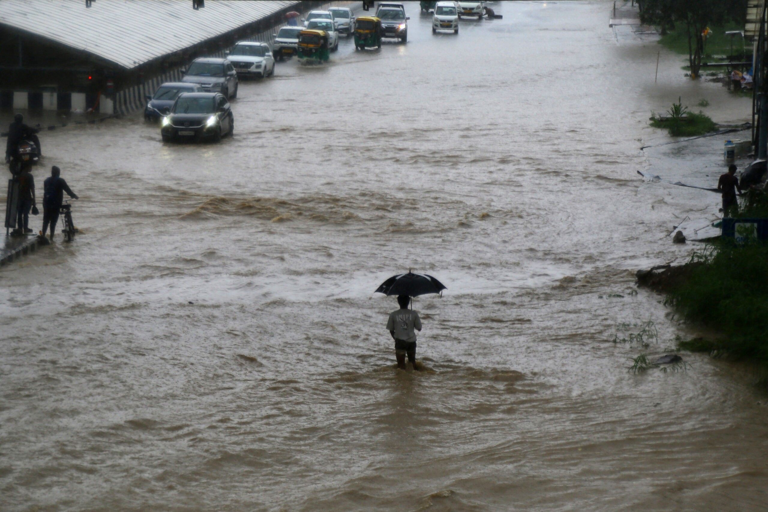 28 dead as heavy rains batter north and northwest India - EasternEye